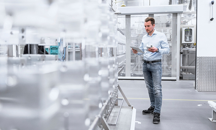 Safety laser scanners | Leuze